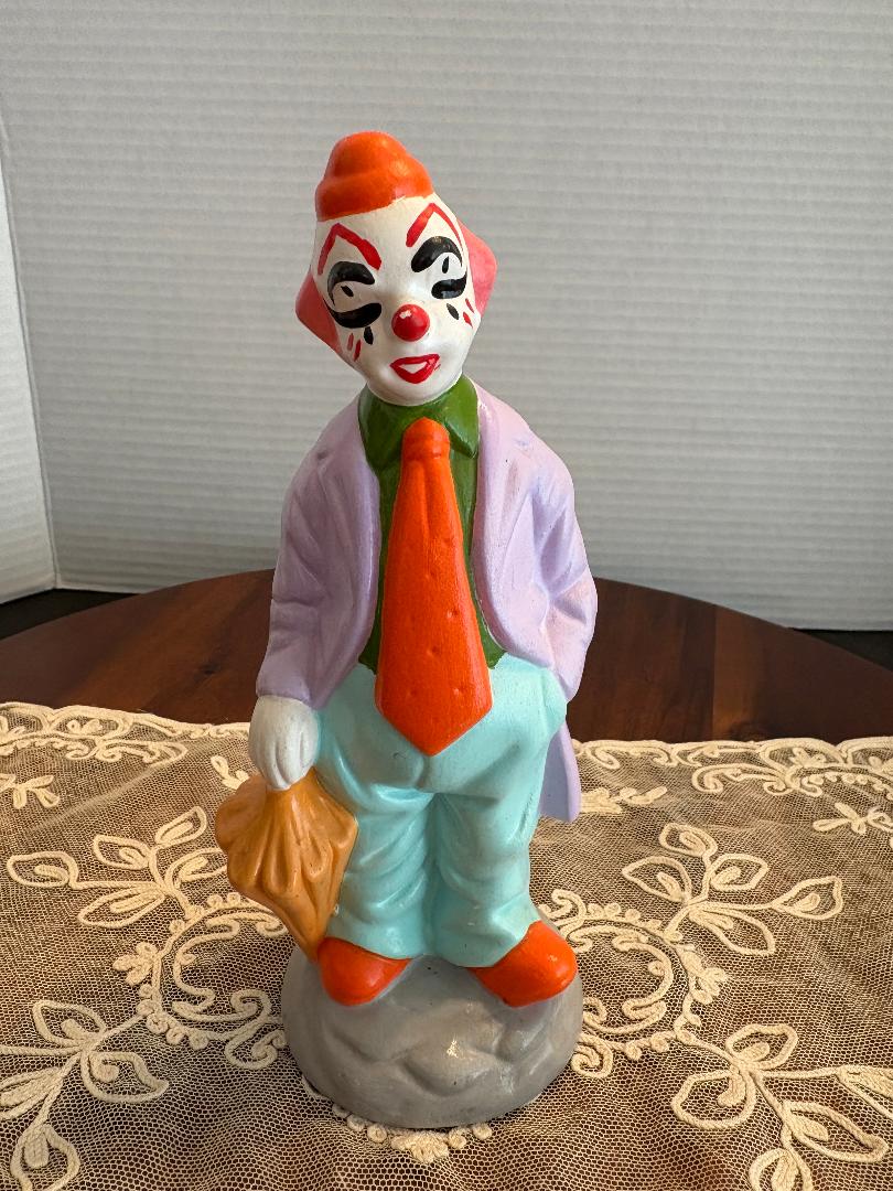 7″ Hand Made Ceramic Clown – JUDITH RUEHLE